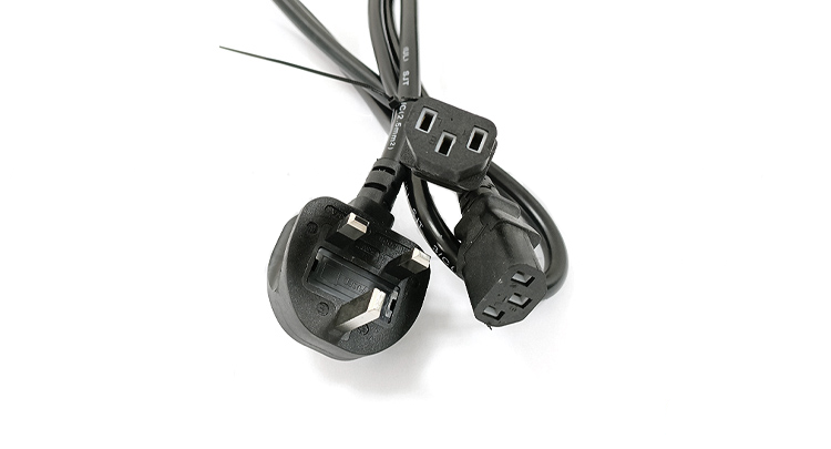 Antminer S19 power cord UK plug – Miningpart